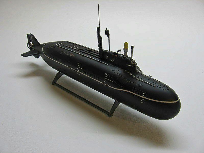 Mikro Mir 144-001 Soviet midget submarine of type Piranha 1/144 Scale ...