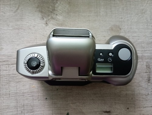 Argus AF710D Auto Focus 35 mm Camera with "Flip Up" Flash W/ Case | eBay