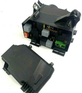 MERCEDES E-CLASS E220 W213 S213 ESTATE / FUSE BOX | eBay