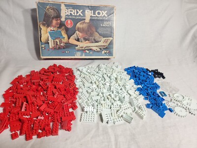 Brix Blox Sears Building Block Set Red White Blue Black & Clear 600 ...