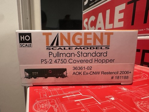 HO Tangent 4750 AOK ex CNW Covered Hopper 181188 | eBay