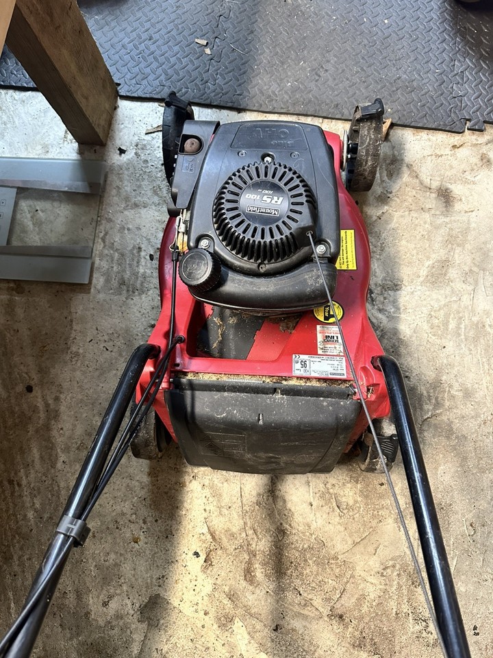 Mountfield RS100 push Lawn mower petrol 100cc, just serviced SP164 with ...