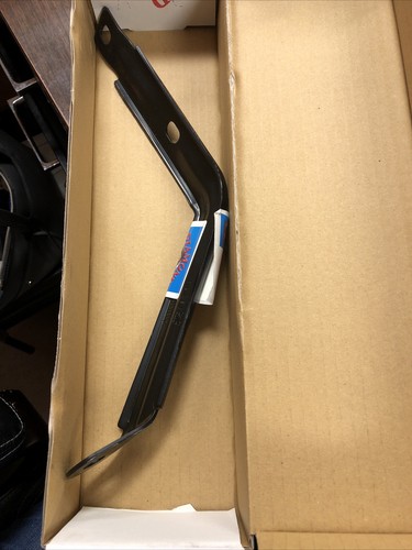 New Bumper Bracket Front Left Fits GMC Sierra 1500 2007-2013 GM1066181 ...