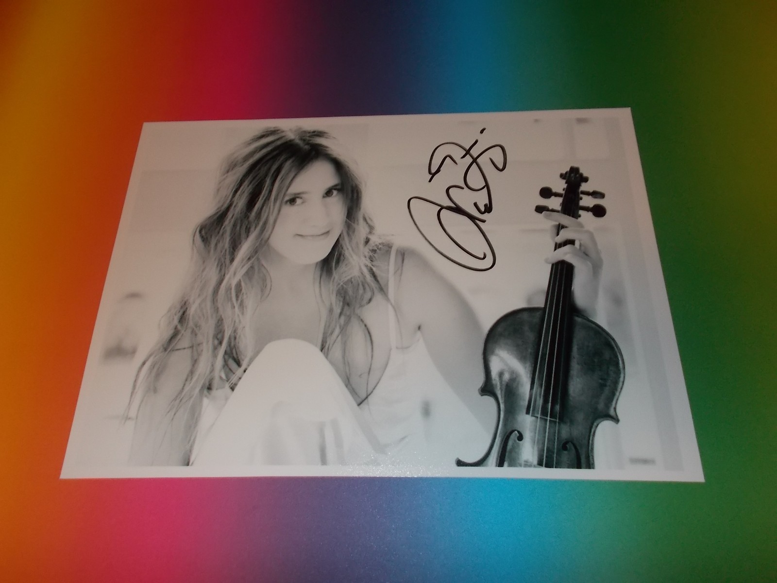 Vilde Frang violinist signed autograph Autogramm 8x11 inch foto in ...