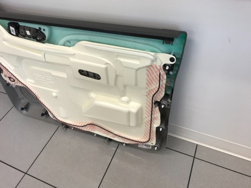 Oem Gm interior front door trim panel left drivers side 84127281 ...