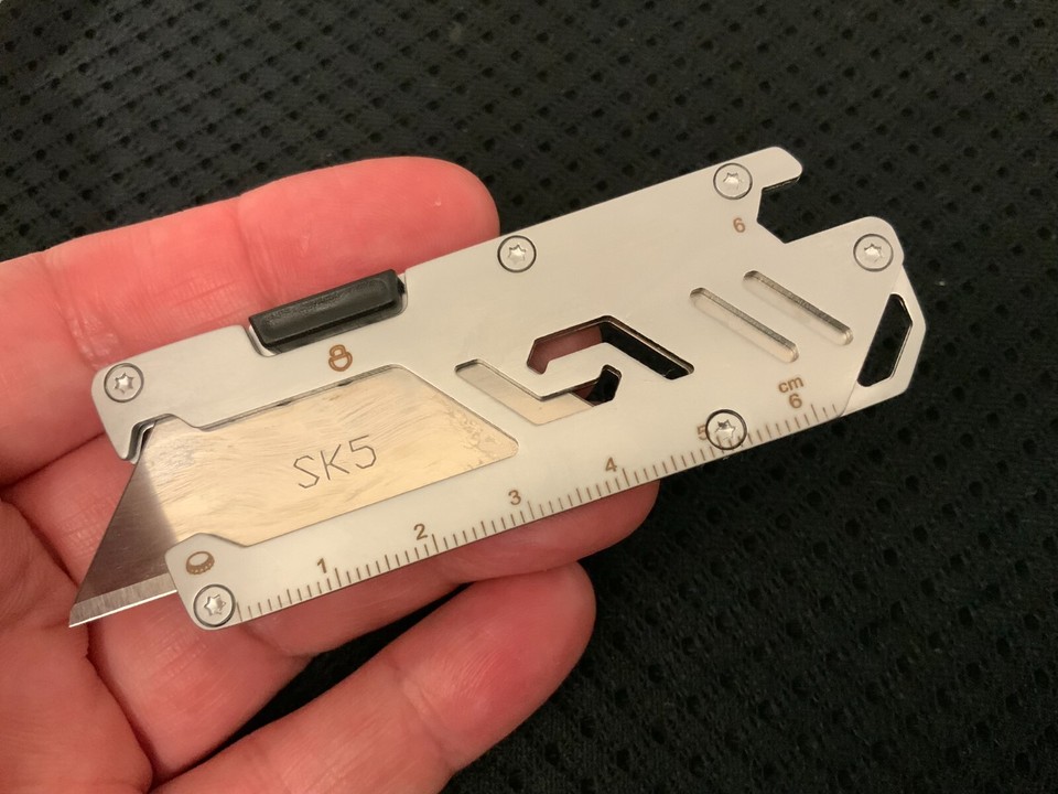 EDC Keychain + BOX CUTTER + Utility Multi/Tool Knife + 5 SK5 ...