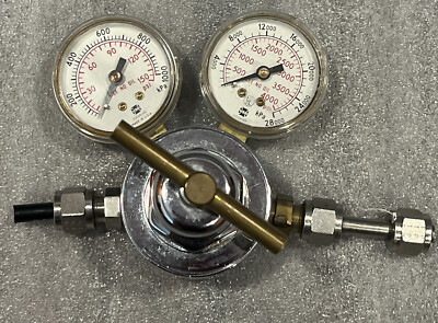 Regulators - Scott Specialty Gases Regulator