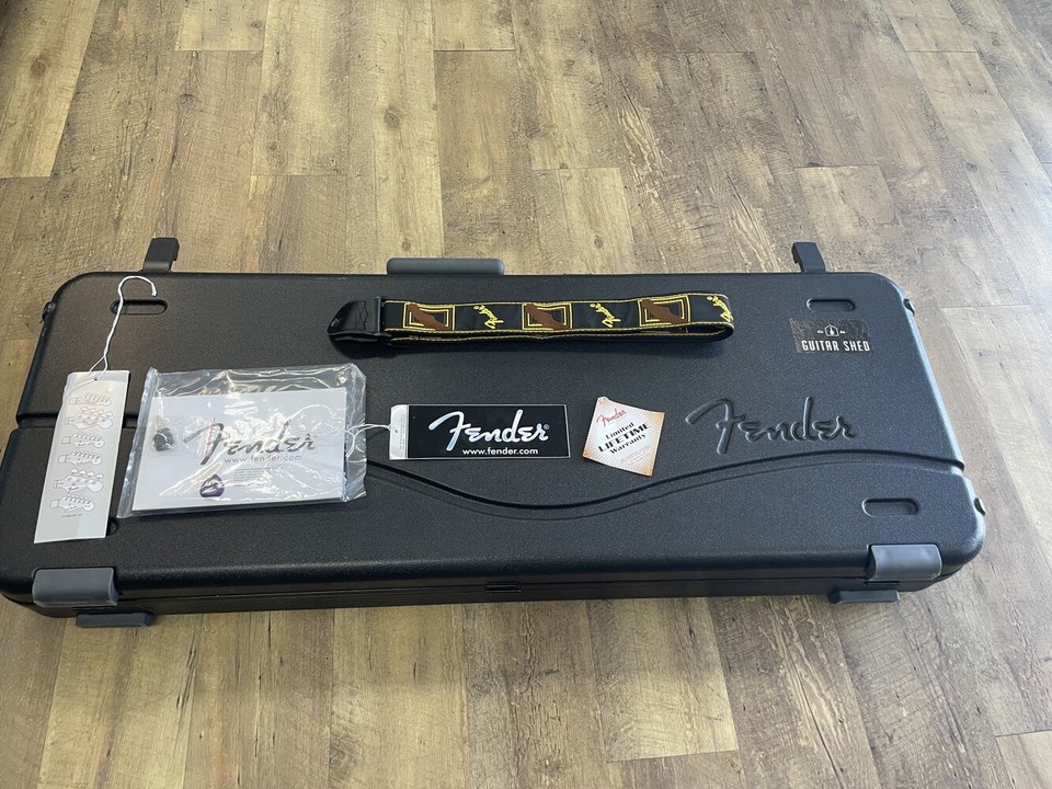 2016 Fender American Professional Jaguar in Original Case - PPSKN ...