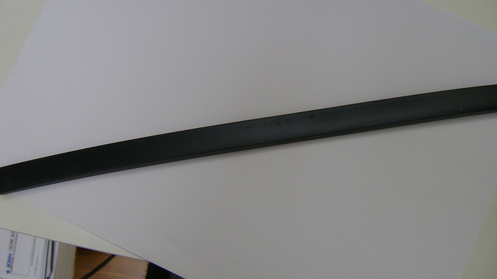 UNIVERSAL WINDOW Runner Track Rubber Trim for Door glass rail (FORD ...