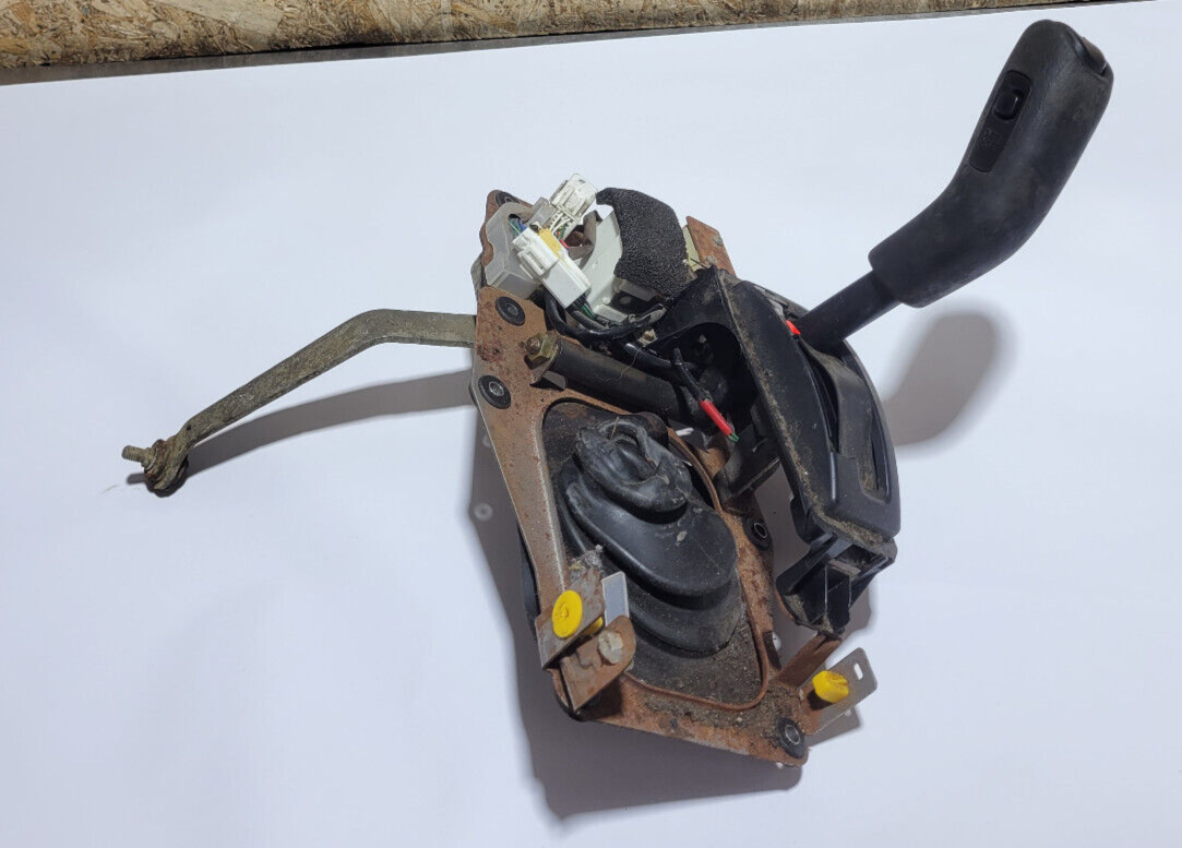 96-02 4 RUNNER Automatic Auto Gear Shifter Lever Selector OEM 4X4 4WD ...