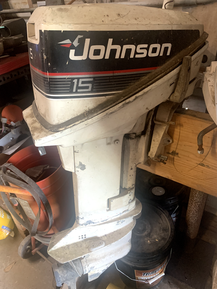 Running 1989 Johnson 15 HP outboard motor in great running condition | eBay