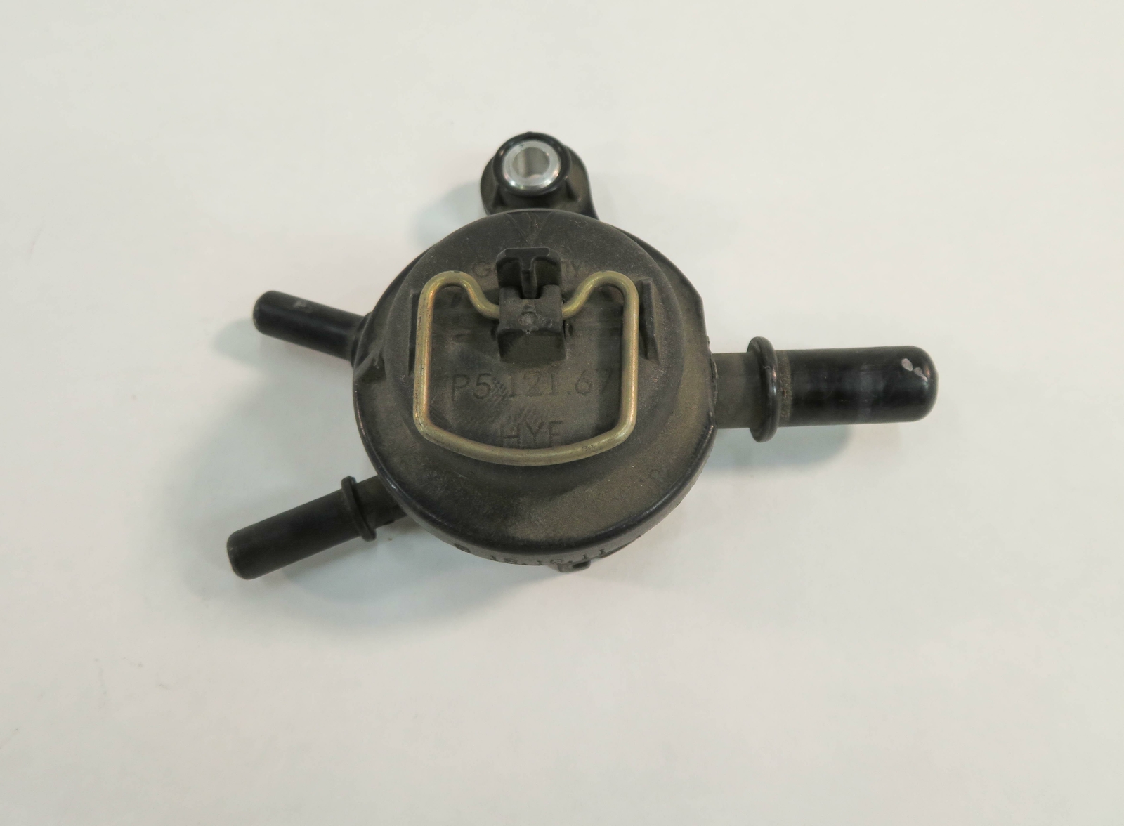 Porsche Panamera Turbo 970 Valve Engine Coolant Bleeder 7P5121671 for ...