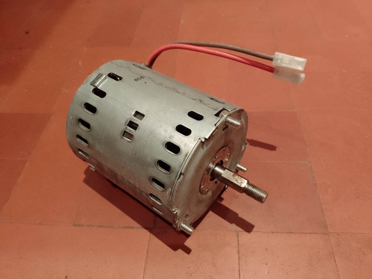 12 Volt Small Electric Motors
