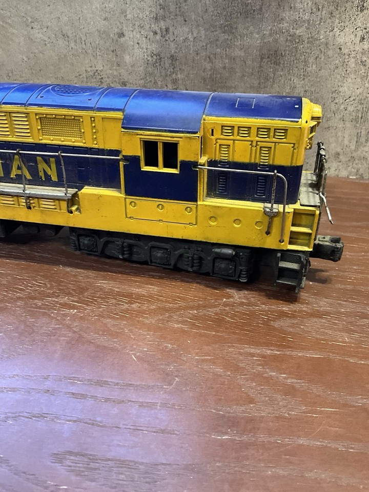 VINTAGE VIRGINIAN DIESEL LOCOMOTIVE 3-RAIL O GUAGE SOLD AS IS FOR PARTS ...