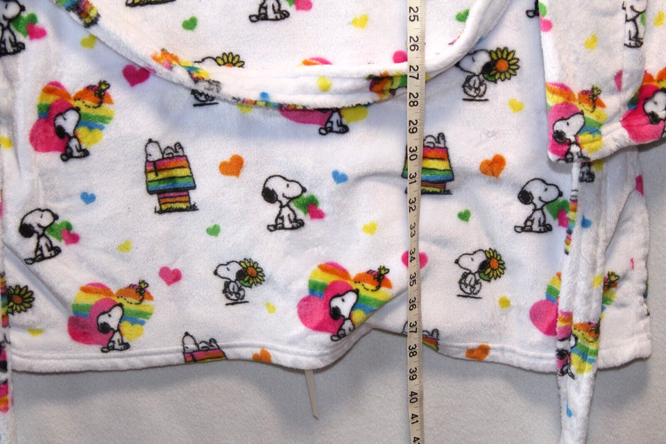 PEANUTS SNOOPY BATHROBE Berkshire Design Rainbow Snoopy Heart Flowers L ...