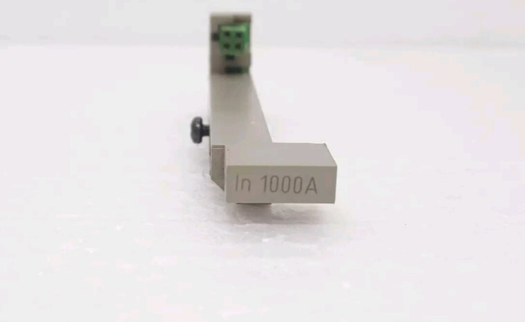 SCHNEIDER ELECTRIC S33093 SENSOR PLUG 1000A FOR MASTERPACT NT/NW | eBay