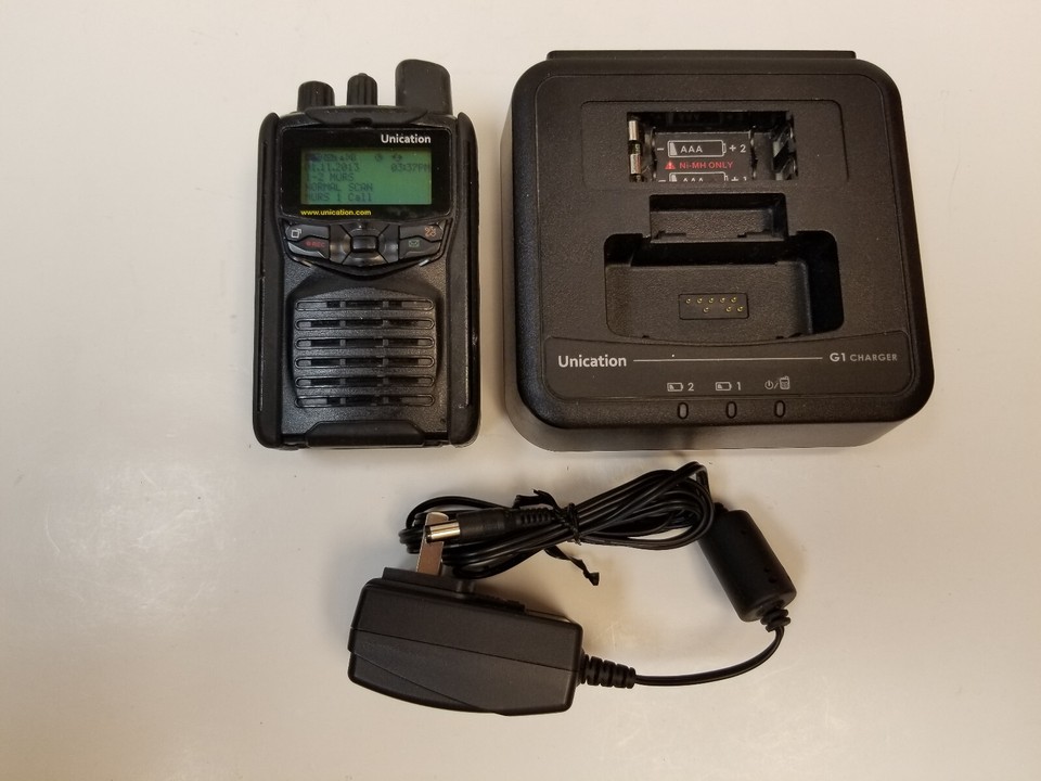 UNICATION G1 VHF PAGER RECEIVER SCANNER w/ Desk Charger- Minitor V 5 VI ...