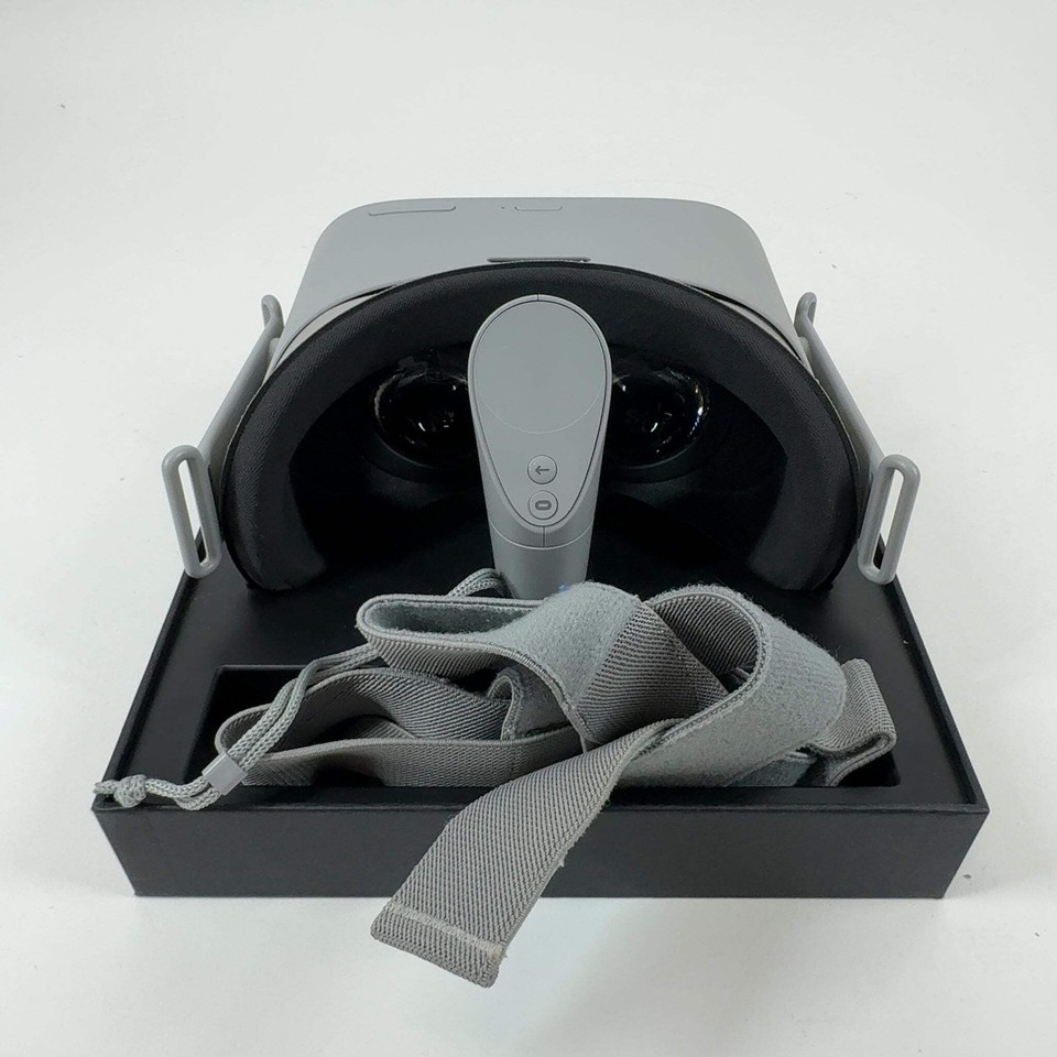 Oculus Go 64GB Standalone All-in-One VR Headset MH-A64 | eBay