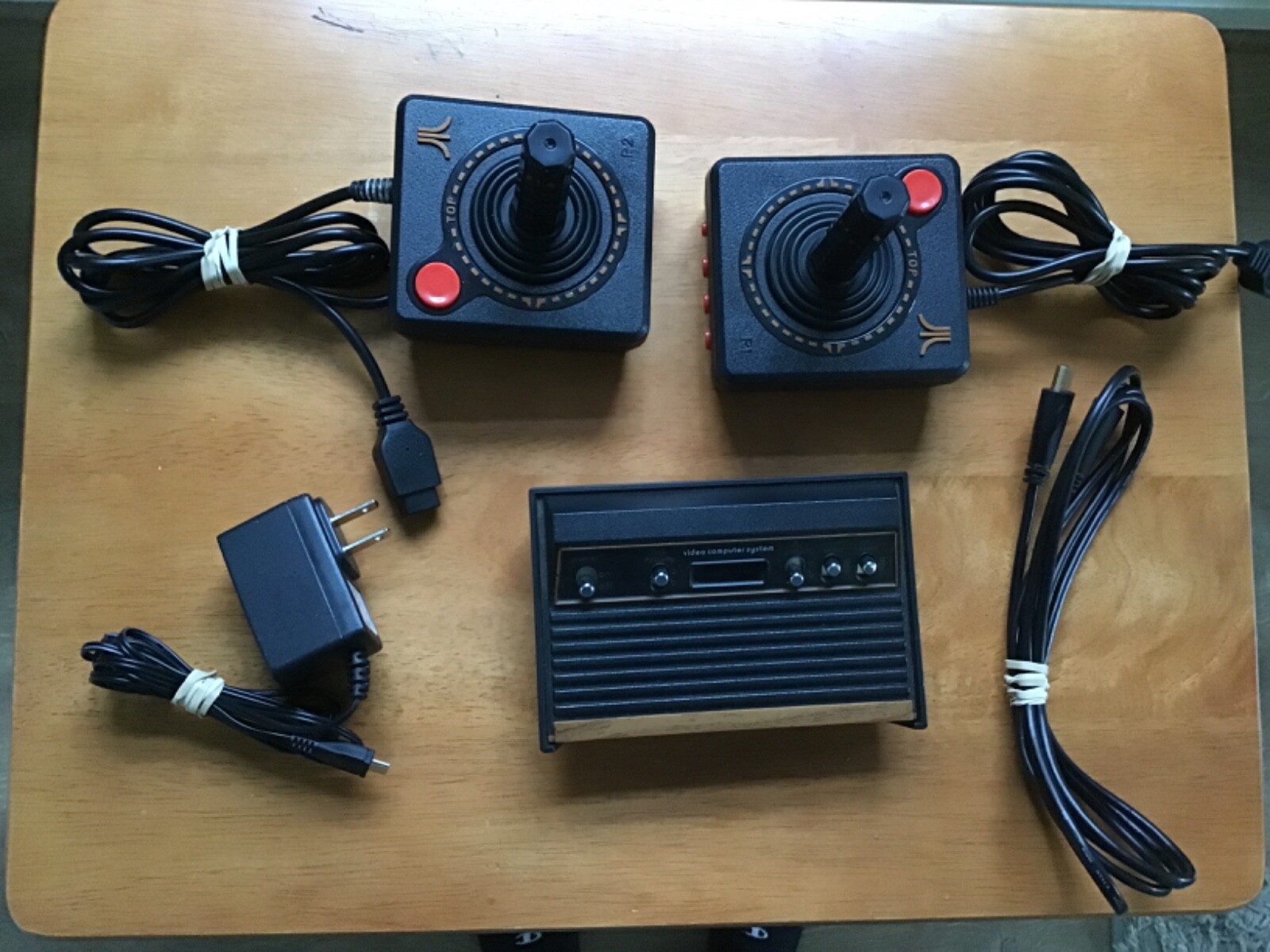 Atari Flashback X Retro Console 110 Built-in Games - 2 Wired ...