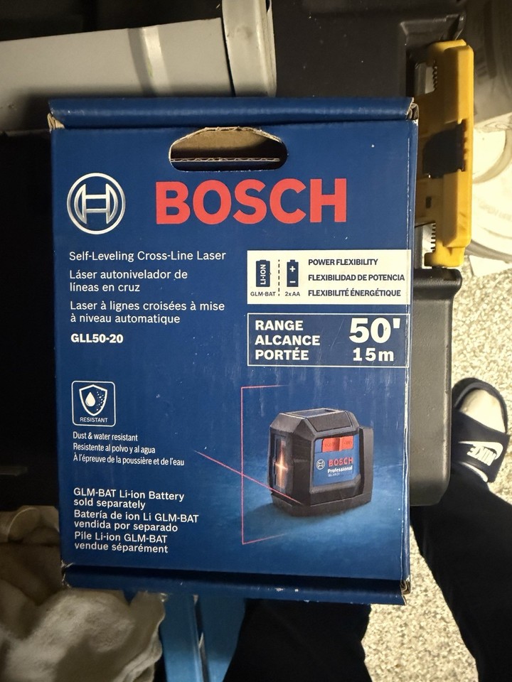 NEW Bosch GLL50-20 Self-Leveling Cross-Line Laser 50 Ft Range Red Beam ...