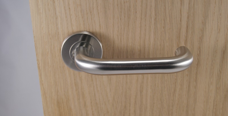 D Shaped Lever Door Handle 19mm Diameter on Sprung Rose Satin Stainless ...