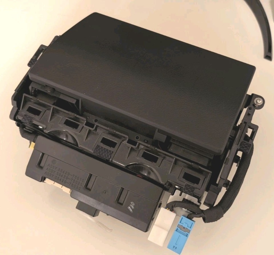 Lexus CT200h Navigation Screen Display 55420-76010 (2011–2014) OEM ...