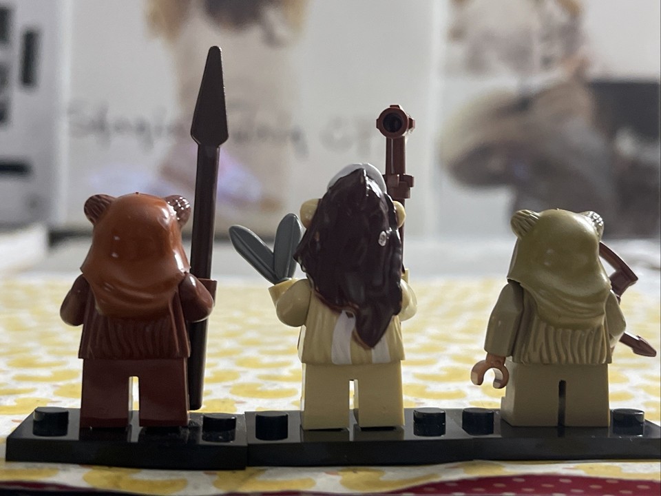 WICKET LOGRAY EWOK WARRIOR MINIFIG lego star wars return of the jedi ...