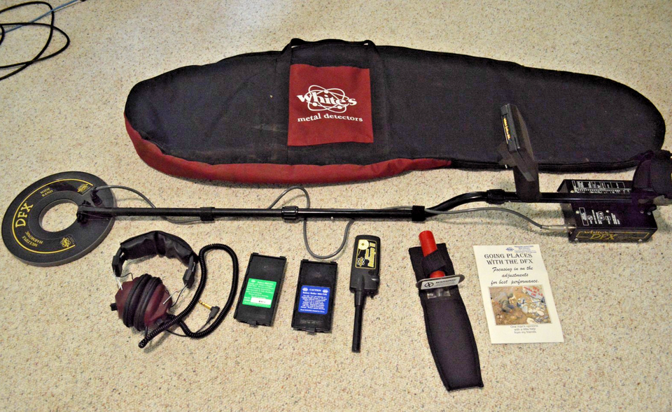 White's DFX Spectrum E-Series Metal Detector Bag 2 Battery Packs ...