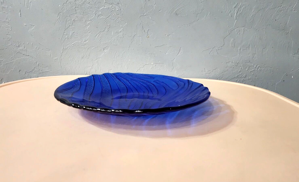 IVV Italy Cobalt Blue Glass Oval Plate Platter Textured Wave Pattern 12 ...