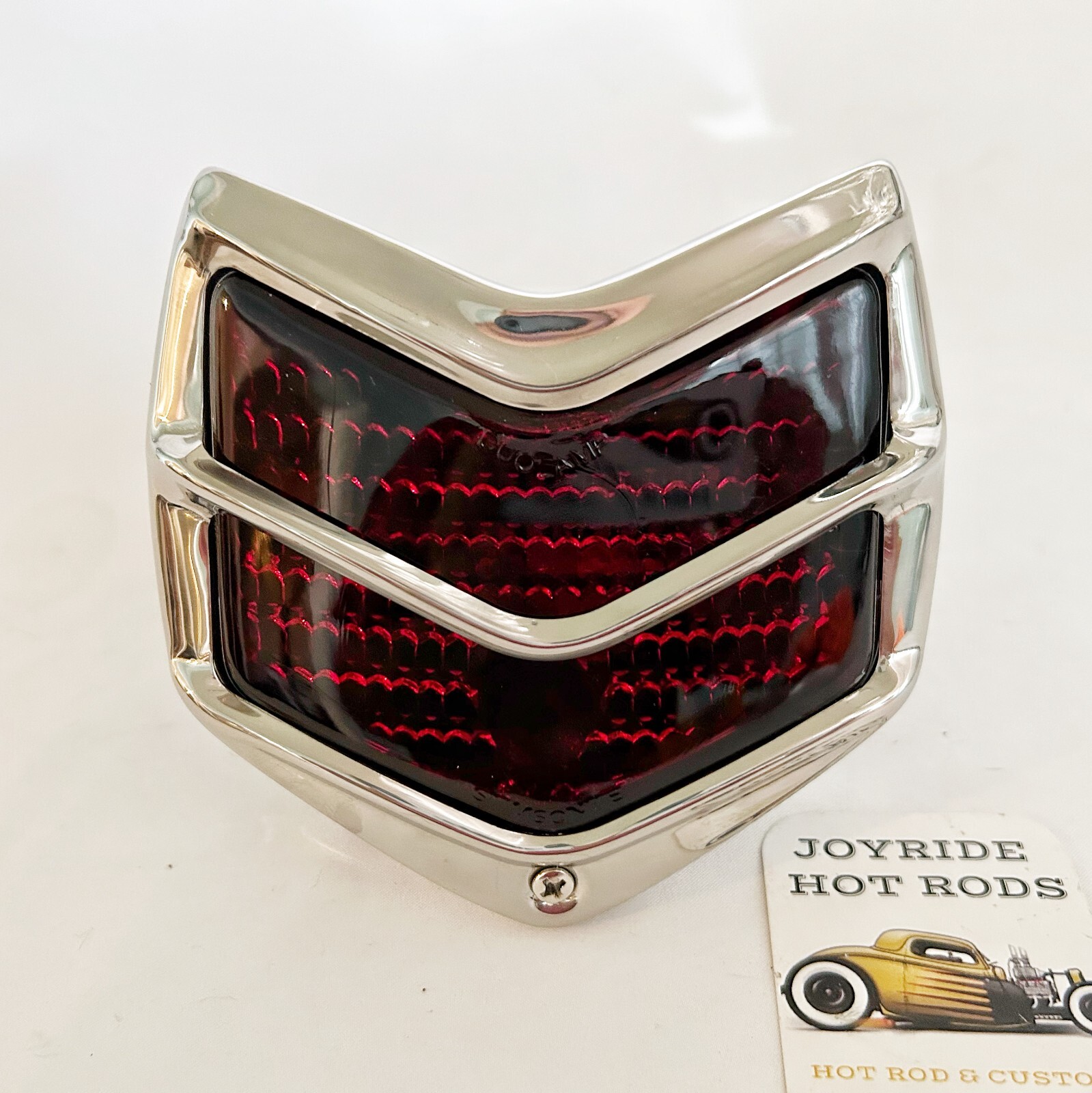 1940 Ford Pass Car 'Chevron' Tail Light- Stock Style - 12V ...