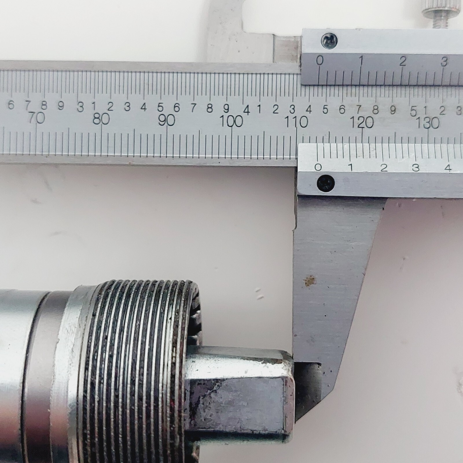 113mm Sqare Taper Bottom Bracket Axle BC1.37X24 Sealed Cartridge BSA ...