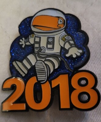 2018 San Diego Comic Con (SDCC) Attendee Toucan Astronaut Lapel Pin E ...