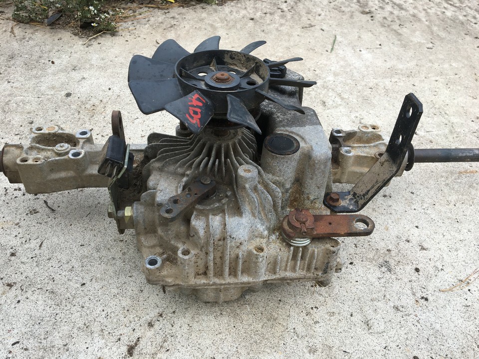 John Deere LA125 Hydrostatic Transmission Transaxle Tuff Torq 40J LA115 ...