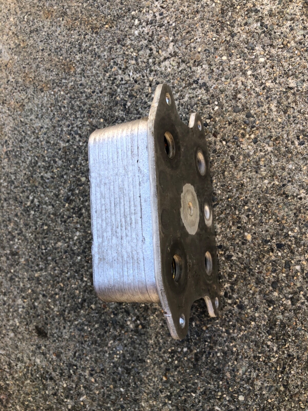 2019-2021 Volkswagen Jetta 1.4L OEM Engine Oil Cooler 04E 117 021 K | eBay