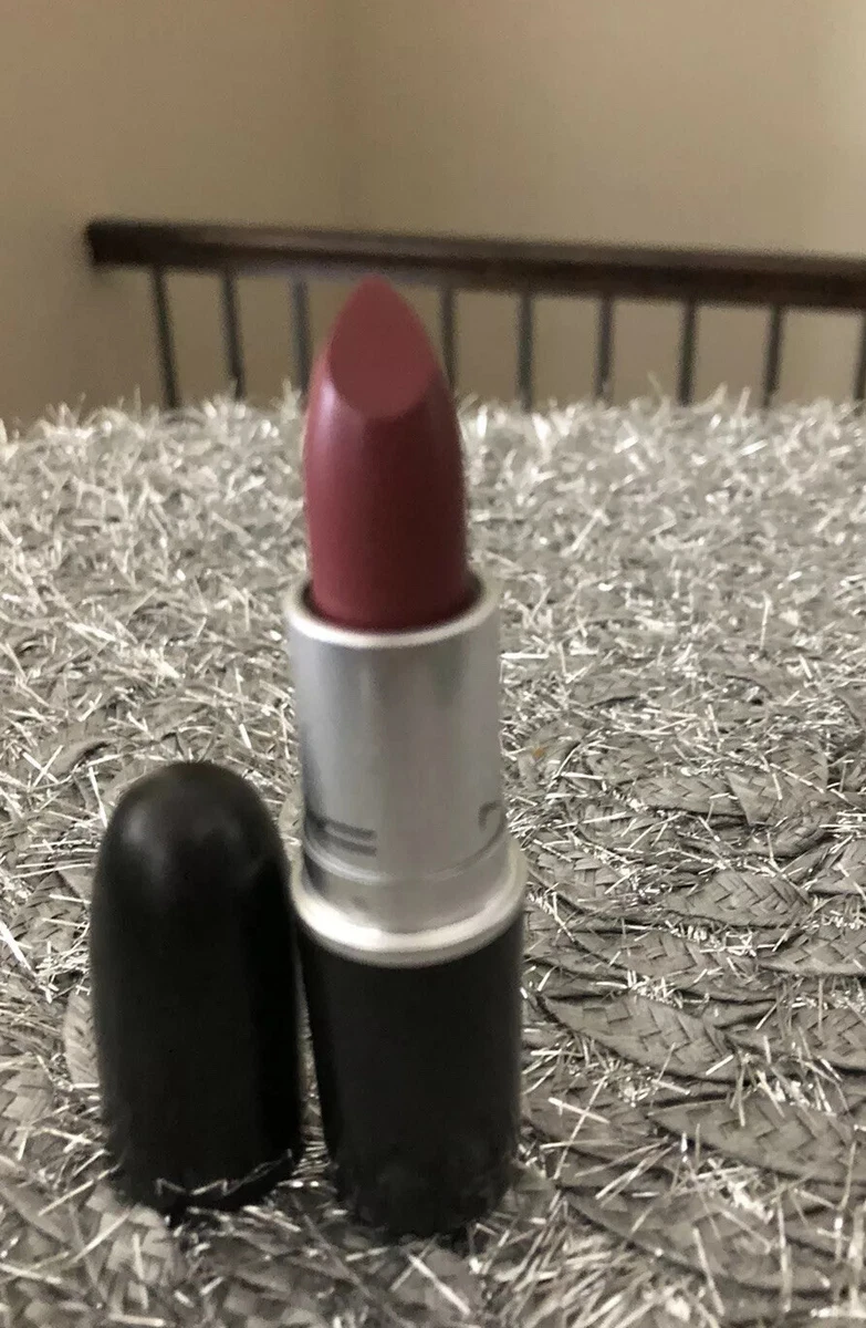 Mac Brave Red