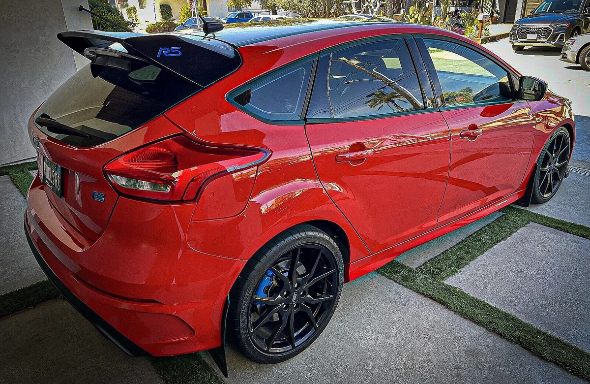 This 2018 Ford Focus RS Is Rally-Bred, Low-Miles, and Ready to Rip