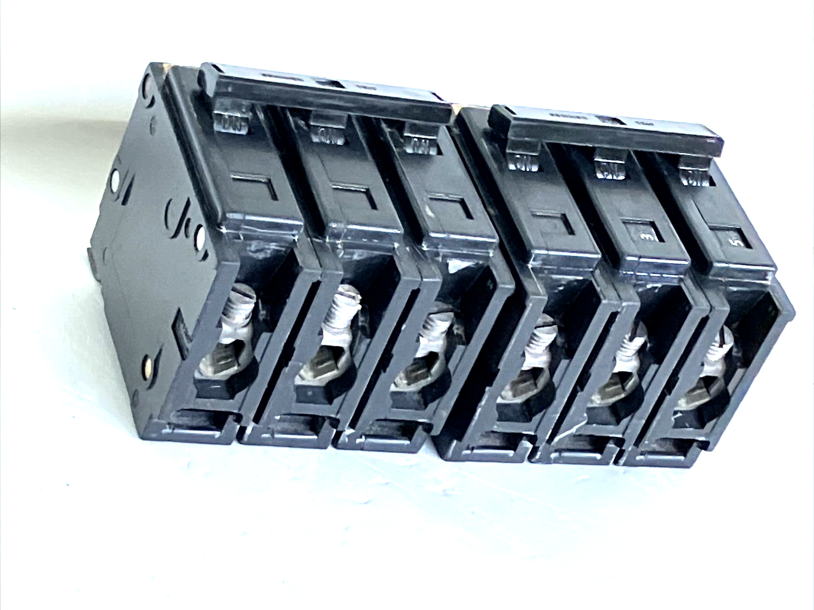 Westinghouse QBHW3090H Quicklag Industrial Thermal-Magnetic 3P, 90A ...