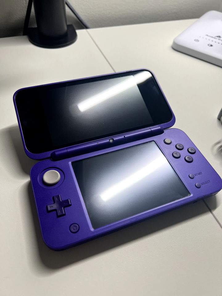 New Nintendo 2DS XL - Purple W/ Charger | eBay