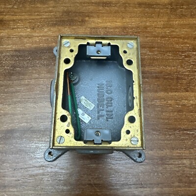 Boxes & Enclosures - Cast Iron