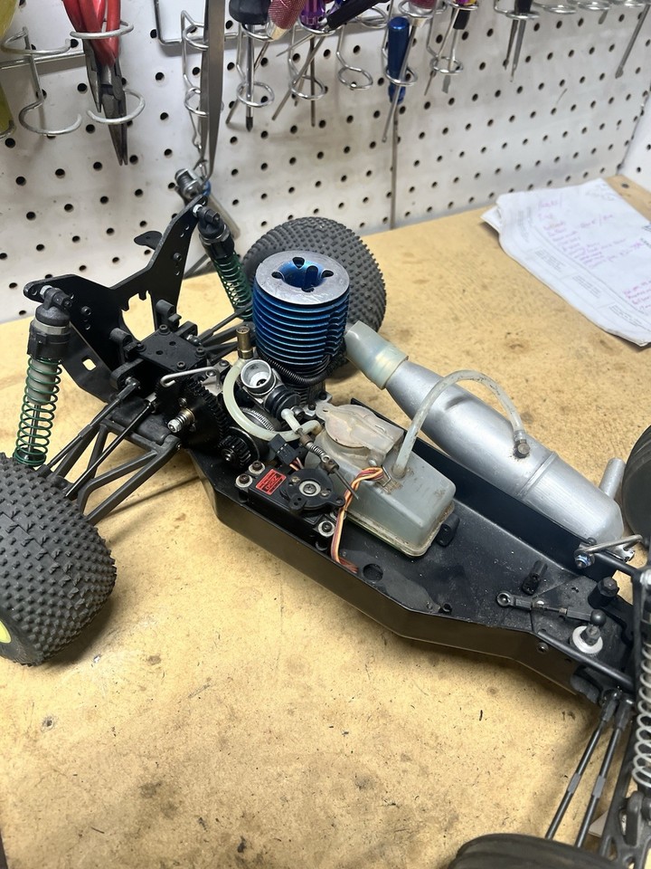 Team Associated Original Metal Chassis RC10 GT 1/10 Nitro RC Car Used ...