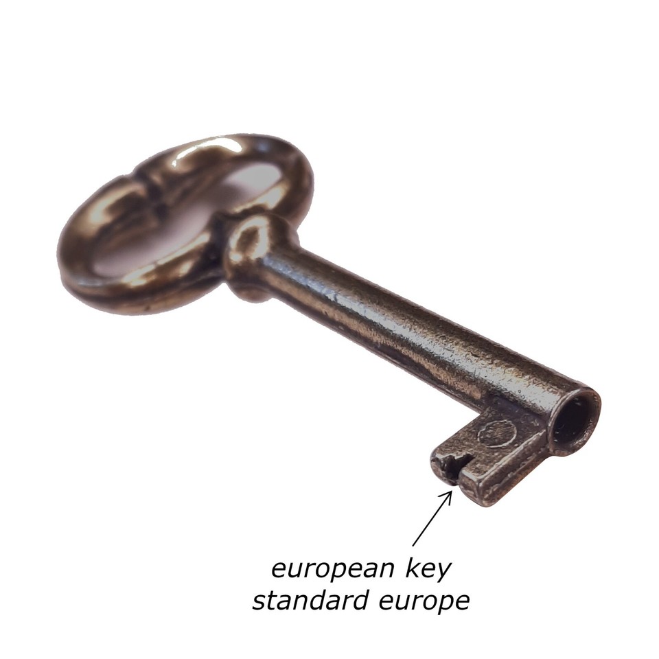 Vintage Style Open Barrel Skeleton Key 77mm Furniture Cabinet Dark ...