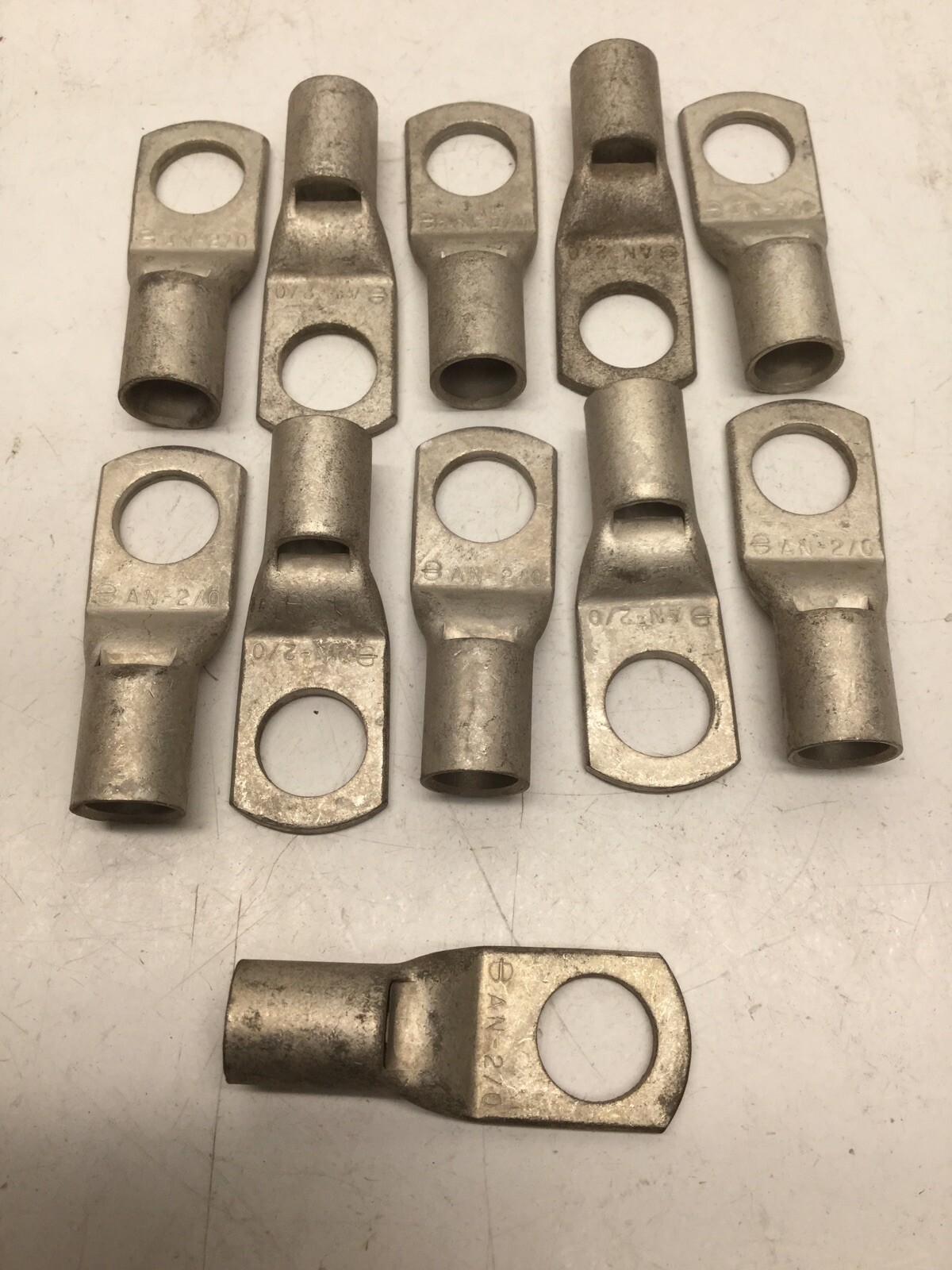 BURNDY YAV26-L12 Compression Lug 2/0 Wire 5/8” Stud 1 Hole (Lot of 11 ...