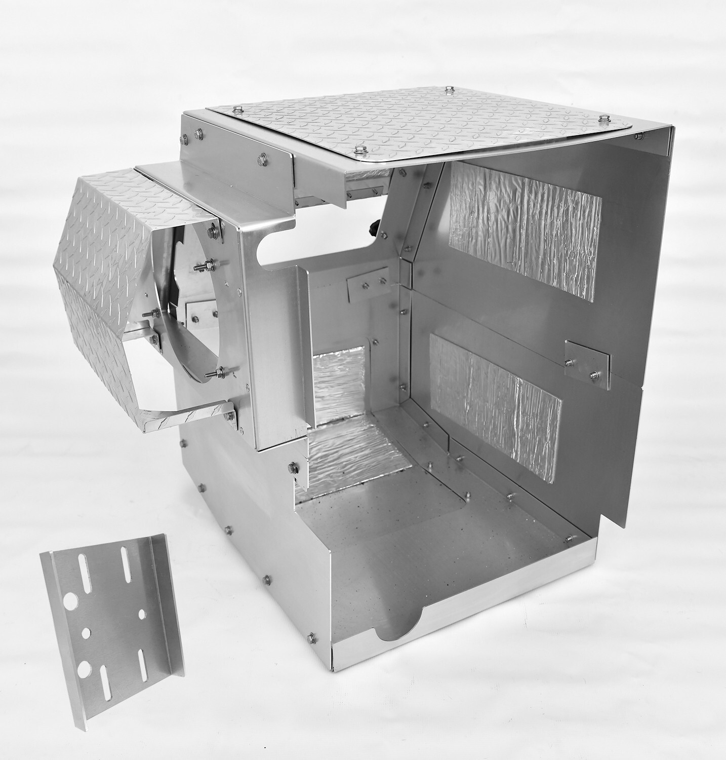 Thermo King Tripac APU Box (base bottle and fan cover included) | eBay