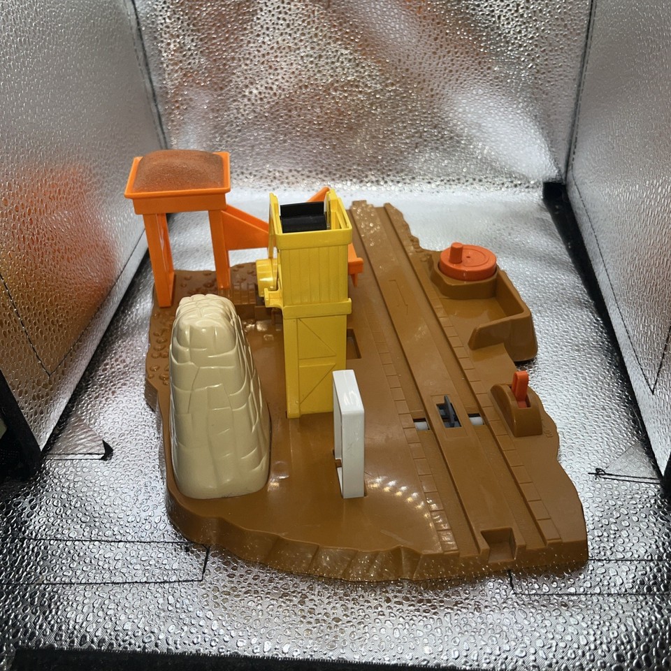 Thomas And Friends Tomy Trackmaster Sodor Quarry Loader Set READ ...