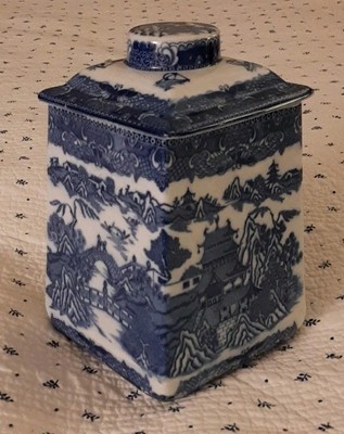 Ringtons Limited Tea Merchants Blue Willow Biscuit Caddy Excellent ...