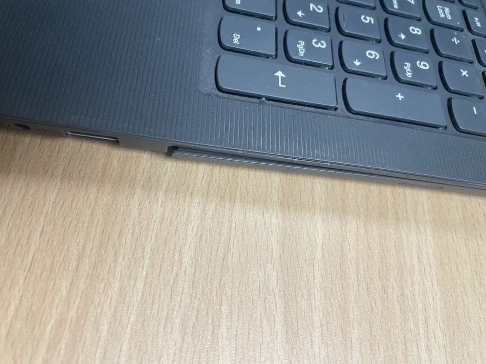 Lenovo V130-15IKB i5 2.5GHZ 8GB 15.6 Inch- Hard Drive & Operating ...