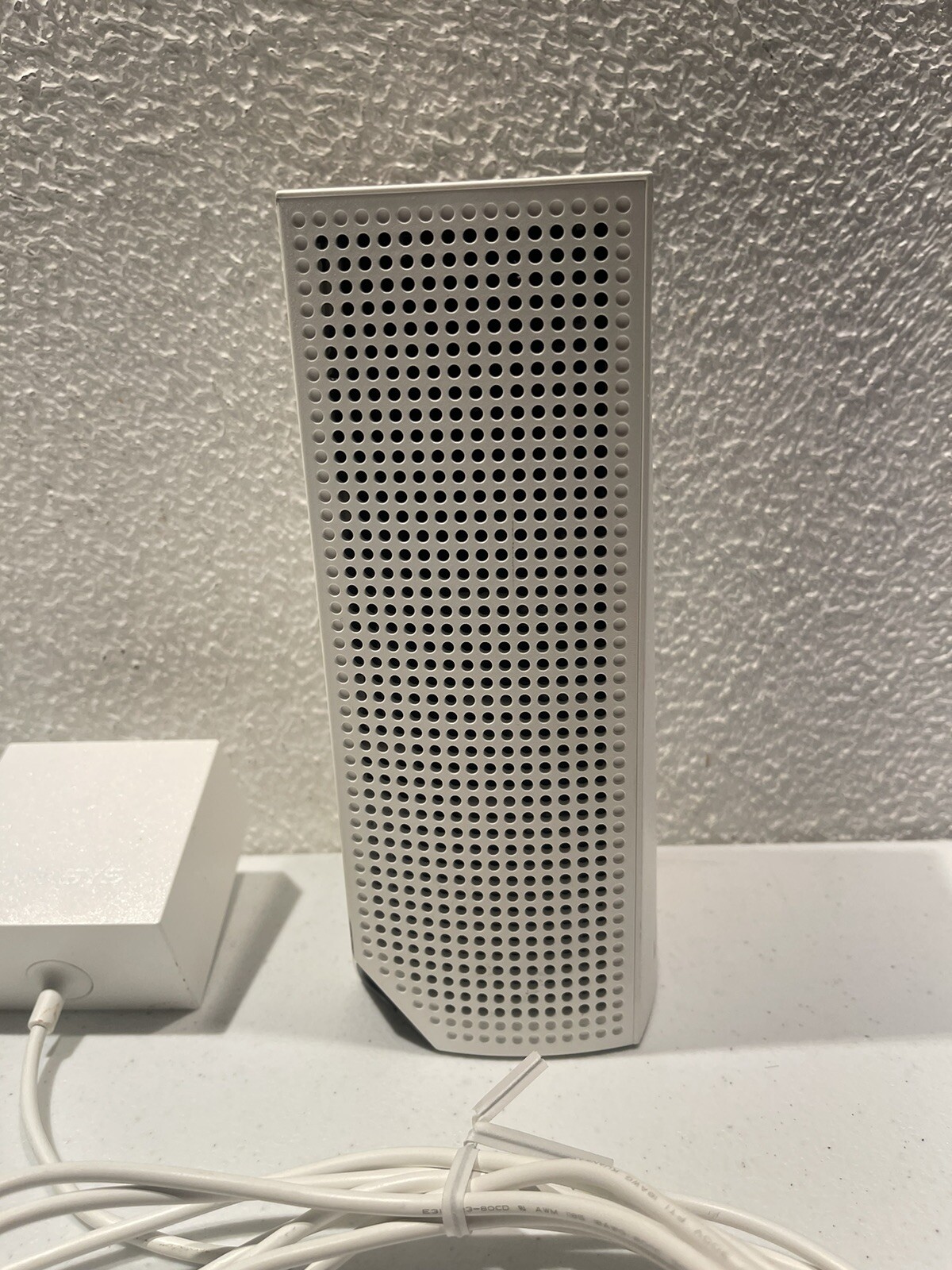 Linksys WHW03 V2 White 12V 2-Ethernet Port Intelligent Mesh Tri-Band ...