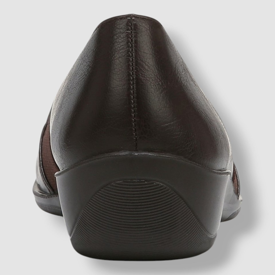 LifeStride Women's Brown Dark Chocolate Isabelle Slip On Loafers Shoe ...