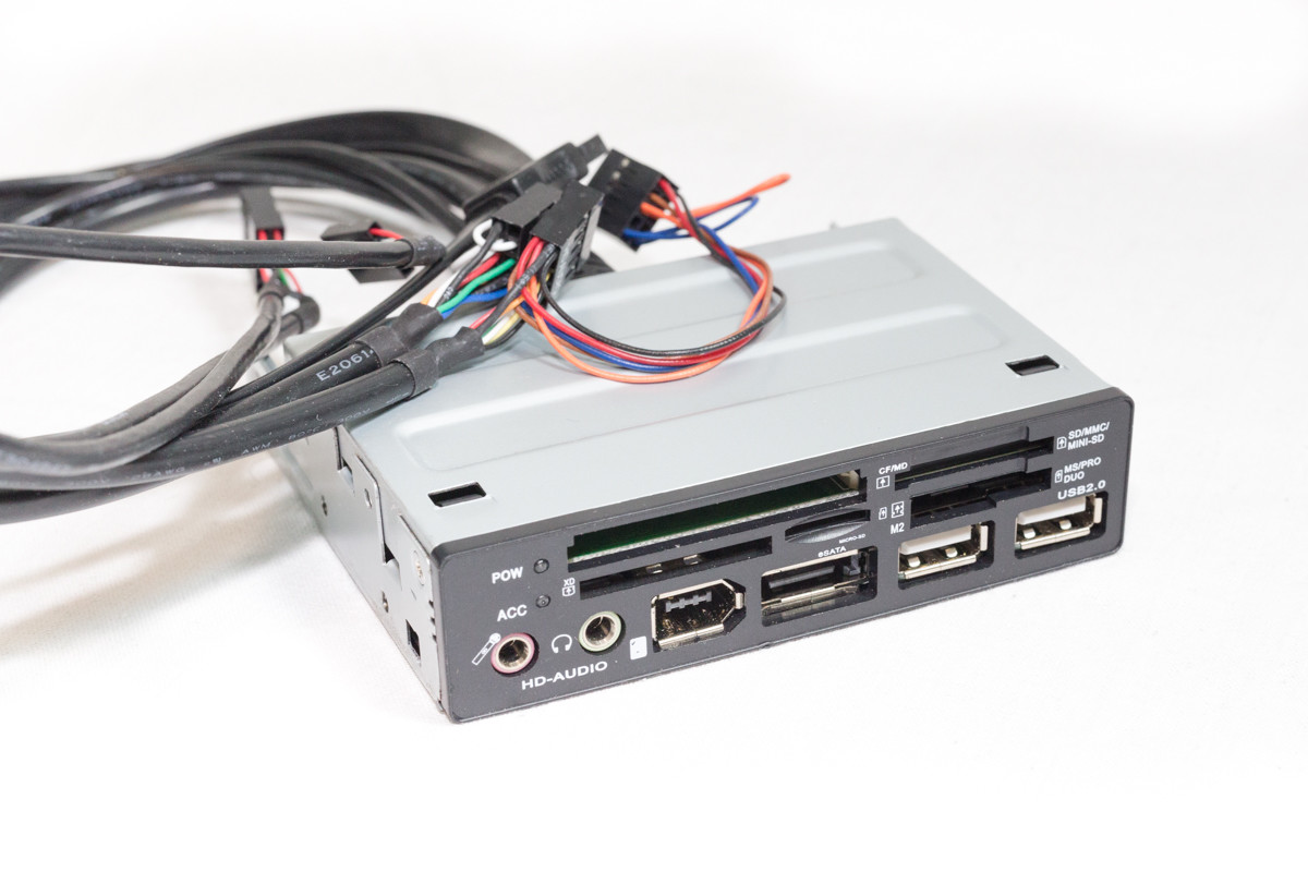 SUPERMICRO+MCP-450-73101-0B+All-In-One+card+reader+%28for+SC732D+only ...