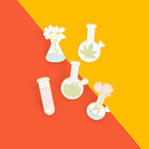 Test tube vase brooch Pink flower shape brooch Chemical test tube love ...